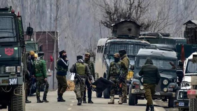 Officer Among 4 Soldiers, Cop Killed In Doda Gunfight | The Voice Of ...